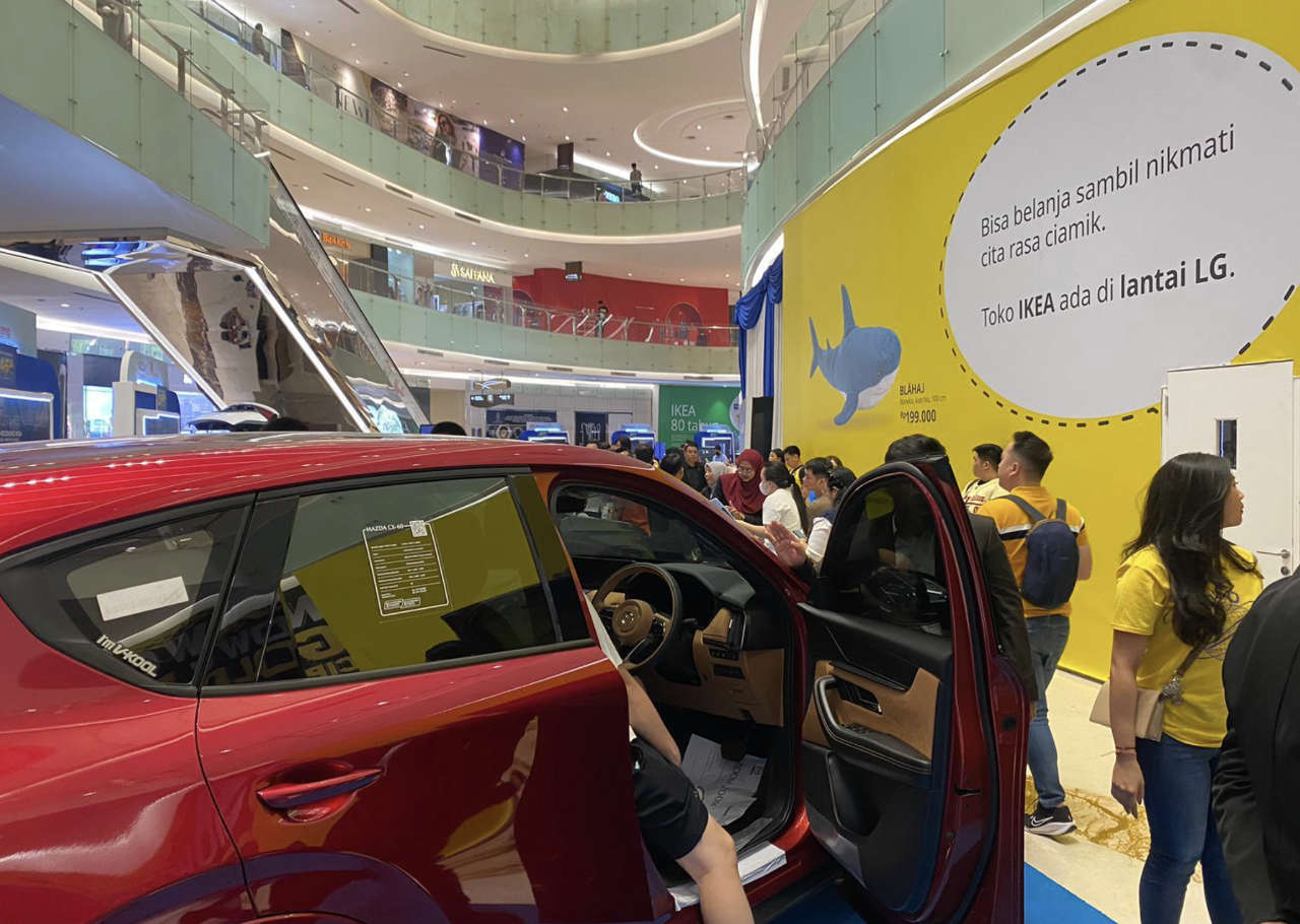Booth Mazda di KKB BCA EXPO 2024 Surabaya: CX-60 Kuro dan CX-5 Elite ...